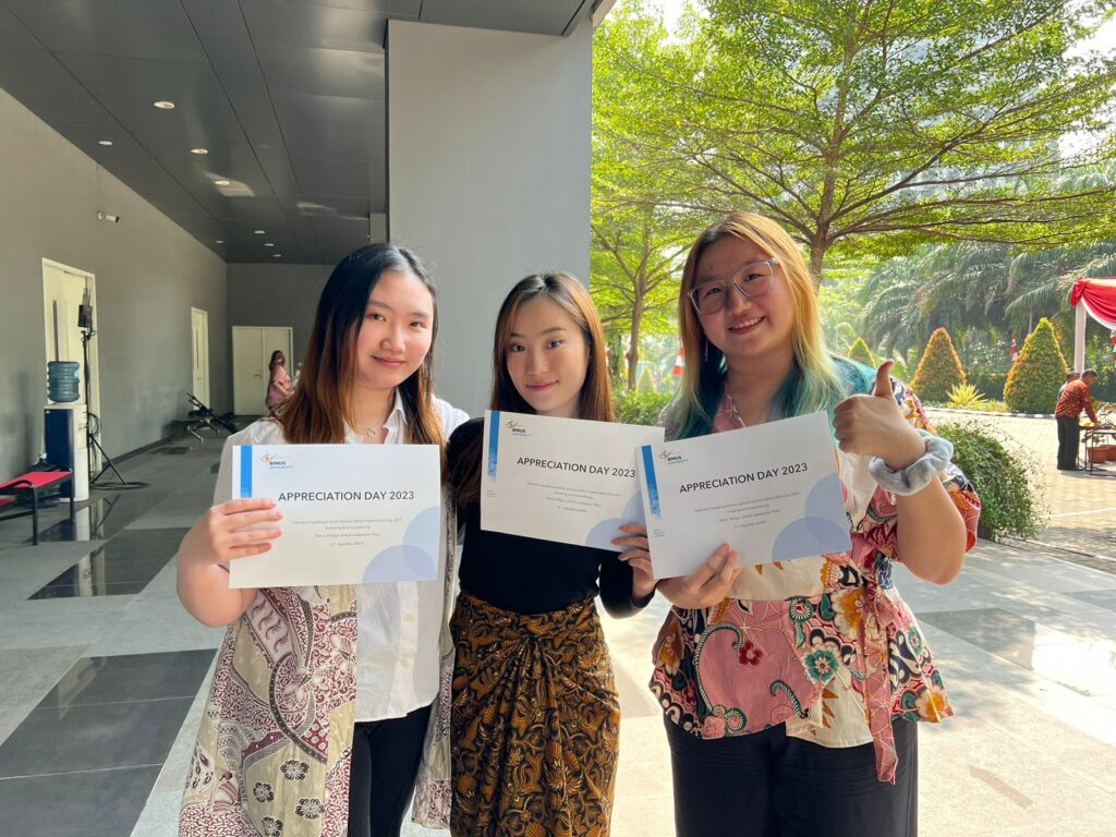 Best Volunteer Award 2023 – BINUS University – Department of Food ...